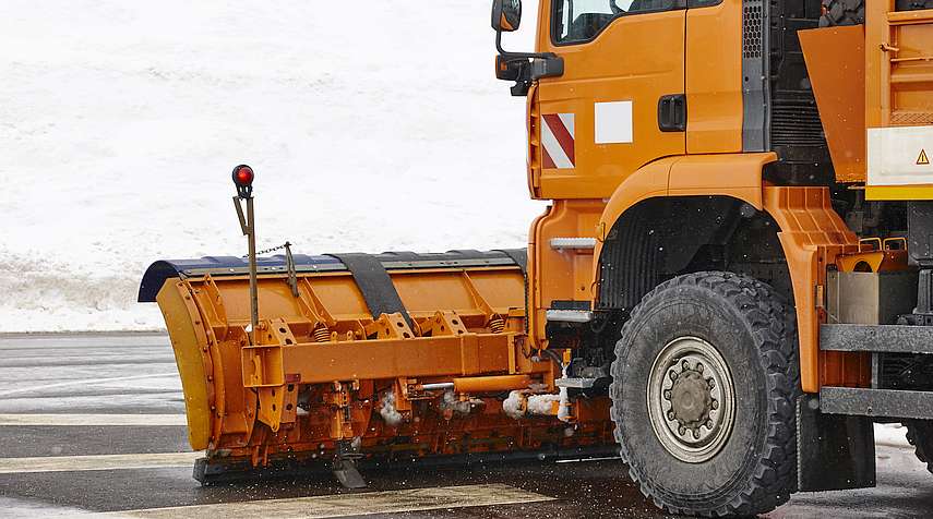 7 Tips for Winter Snow Removal Safety